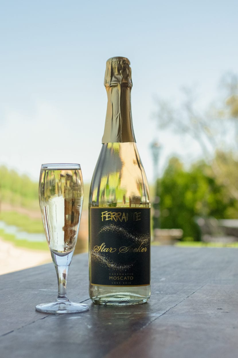 Sparkling Moscato Star Seeker - Ferrante Winery & Ristorante